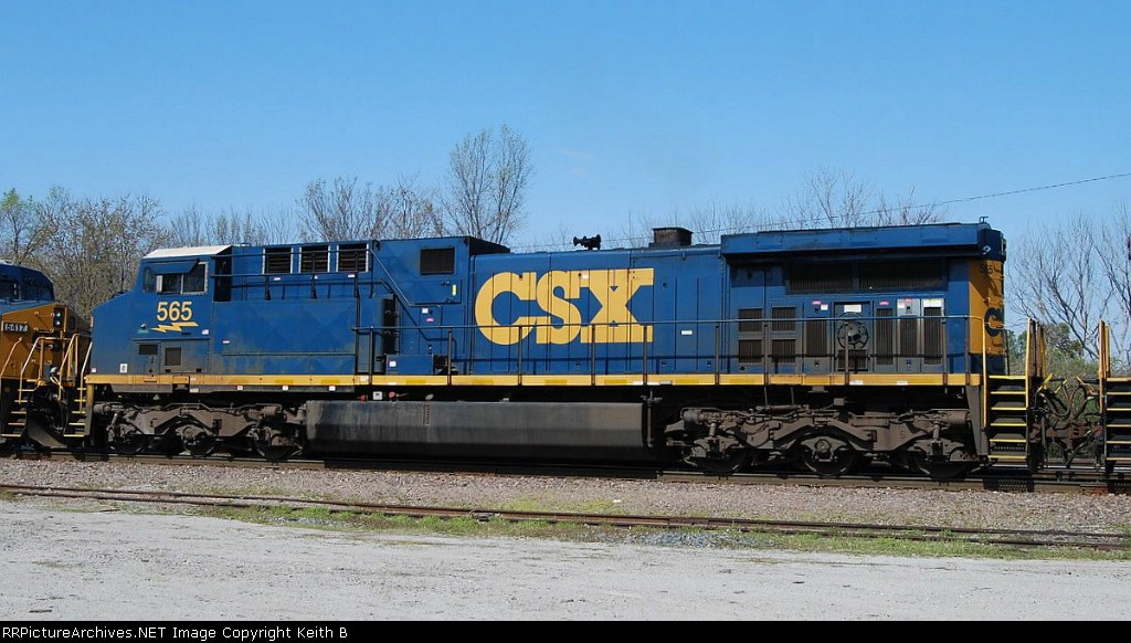 CSX 565